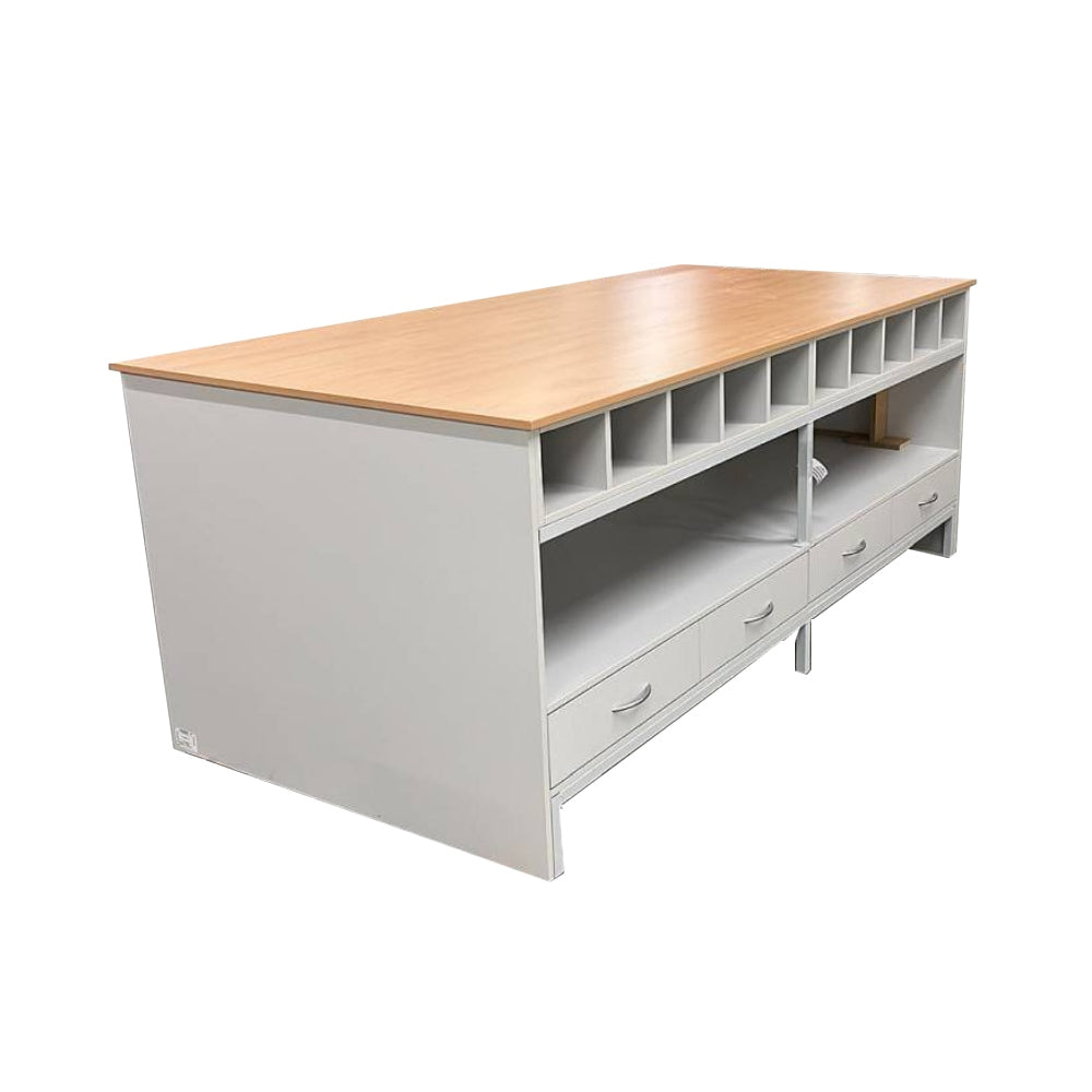 Custom Cutting Tables and Wooden Workbenches – Merlinindustrial